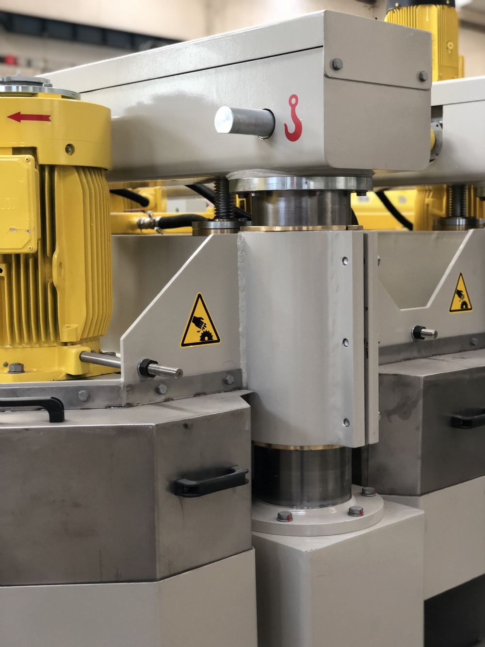 Yatay Yarma Makinesi